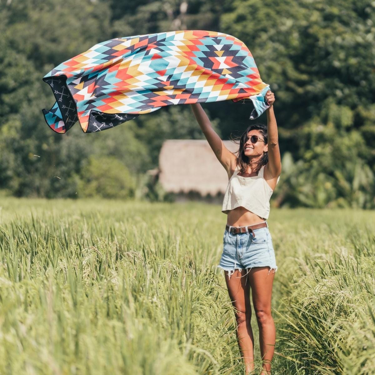 Sustainable Sand Free Beach Towel | Sandless Beach Towels | Evolve ...